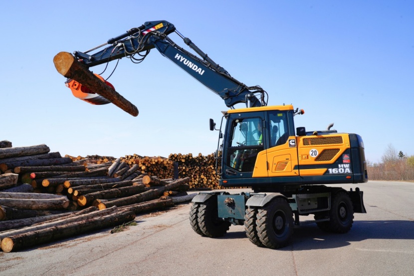 Leistungsstarke Mobilbagger