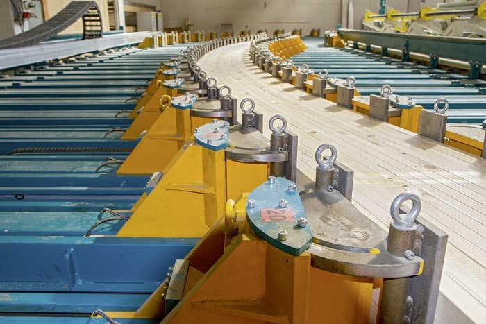 Automatische Bogenbinder-Produktion
