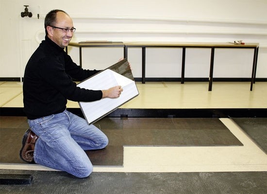 Klickverbindung mit Feder