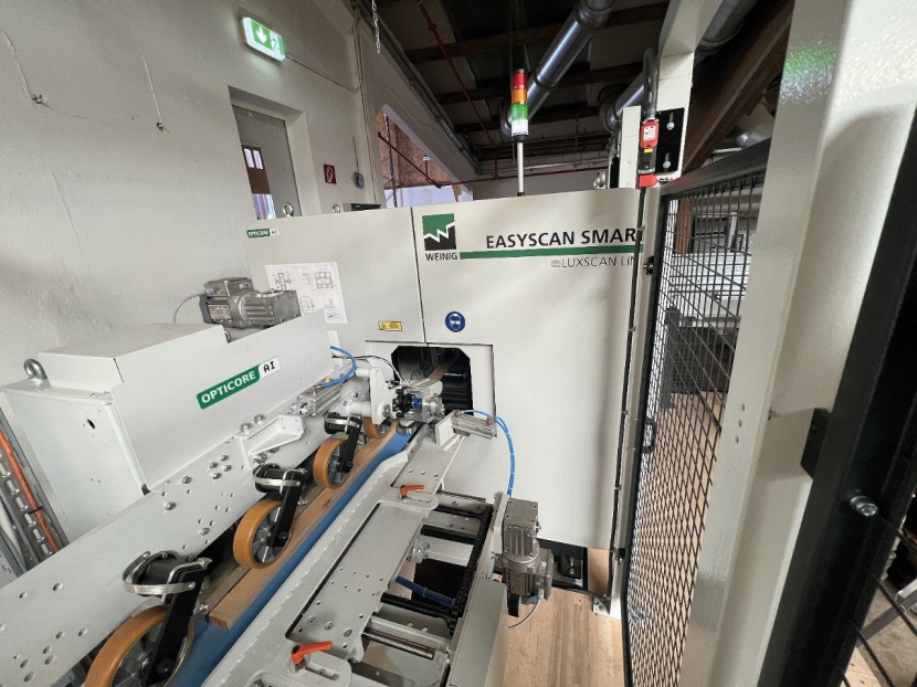 Künstliche Intelligenz bei Laubholz