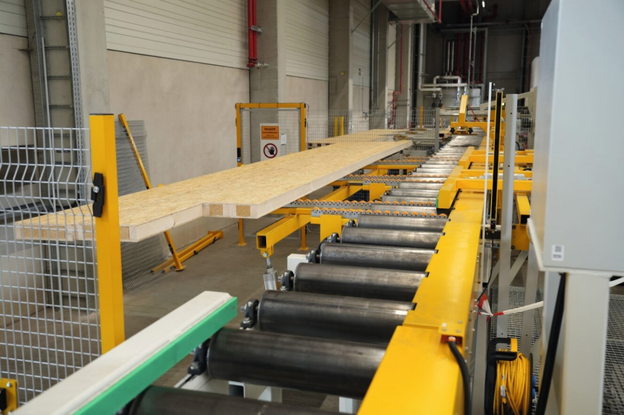 Egger startet EcoBox-Produktion