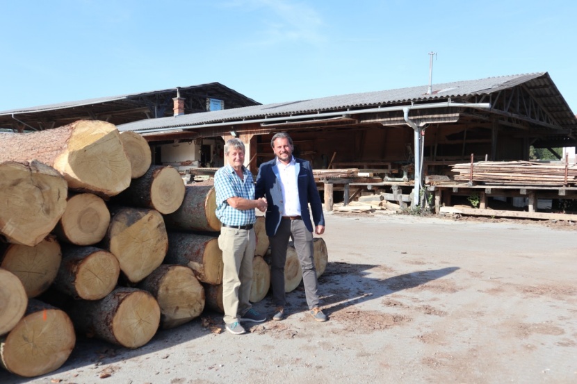 Fertighaushersteller kauft Sägewerk